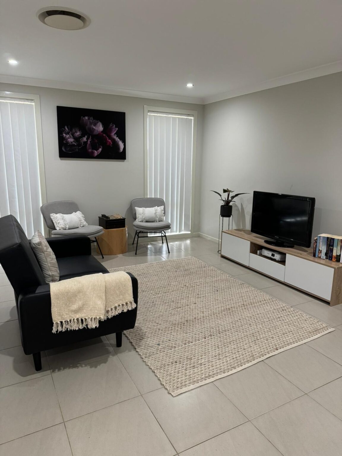 What Is SIL (Supported Independent Living)? | AHS Nursing Agency